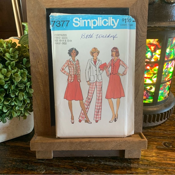 Simplicity | Other | Simplicity 7377 Sewing Pattern Size 12 And A Half ...